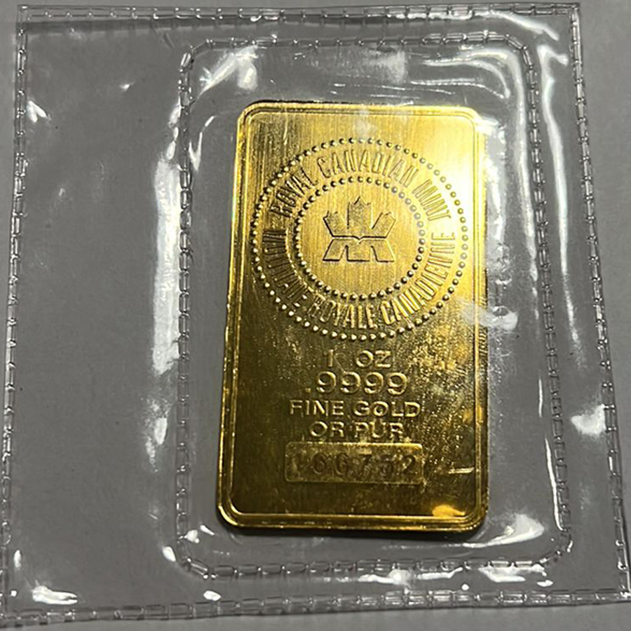 1 oz Royal Canadian Mint Gold Bar (Circulated) - In Plastic Sheet ...